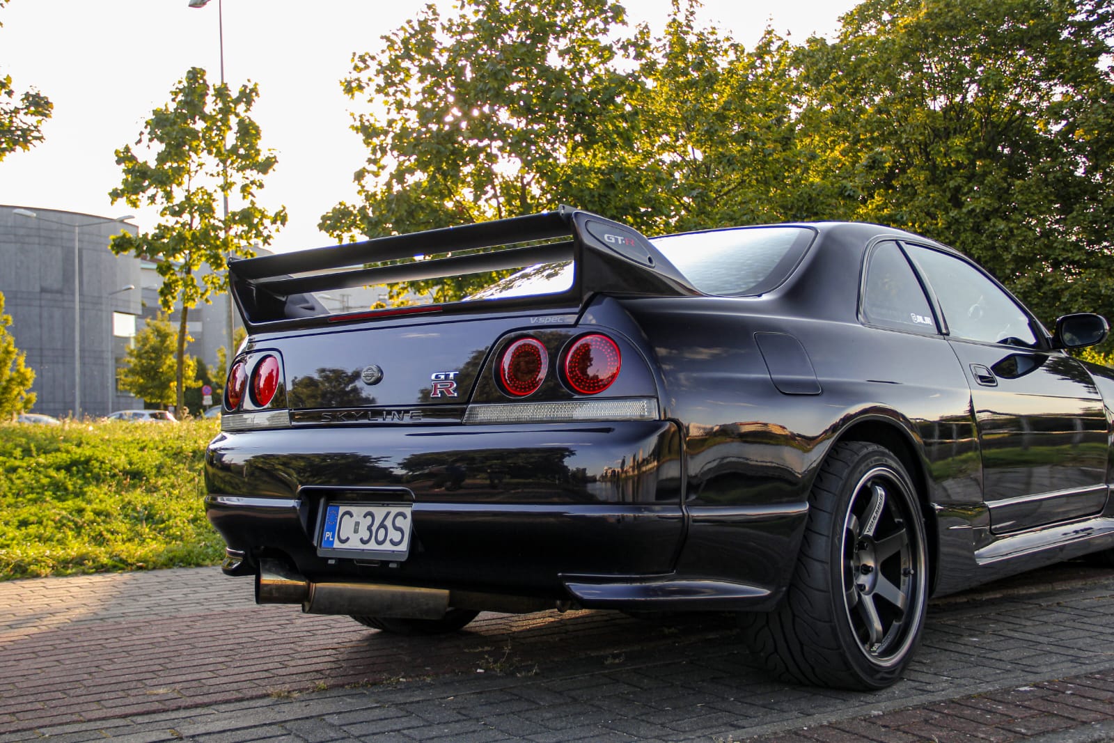 Nissan Skyline R33 GT-R V Spec Midnight Purple | Japan Imports